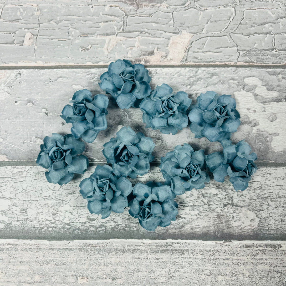 Blue Large Paper Roses- 10 Pack – Pretty Gets Gritty